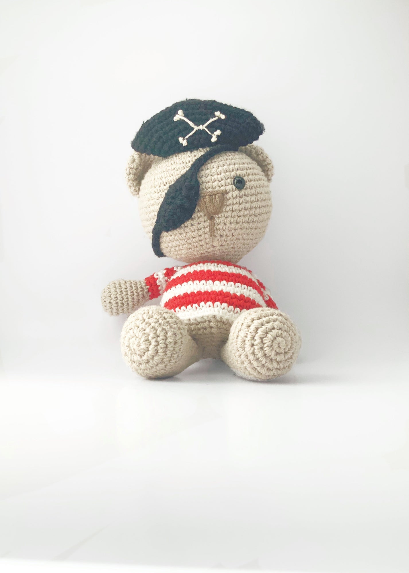 Pirate Bobblehead Bear – 3 Stitches